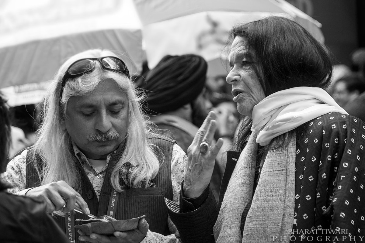 c3vnzgvuyaax4th-roy-and-waldman – CHANGING TIMES